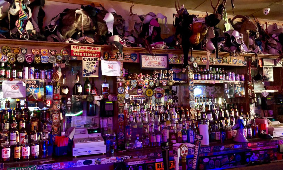 Vegas Bars we Love (and think you will too) - Revealed Travel Guides