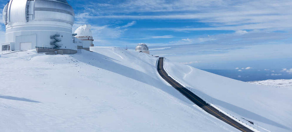 Hey, There's Snow on Mauna Kea! In Hawaii! - Revealed Travel Guides