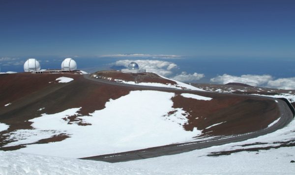Hey, There's Snow on Mauna Kea! In Hawaii! - Revealed Travel Guides
